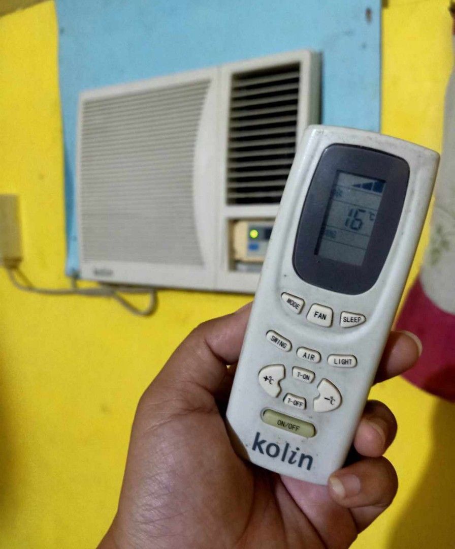 1HP KOLIN AIRCON WITH REMOTE, TV & Home Appliances, Air Conditioning ...