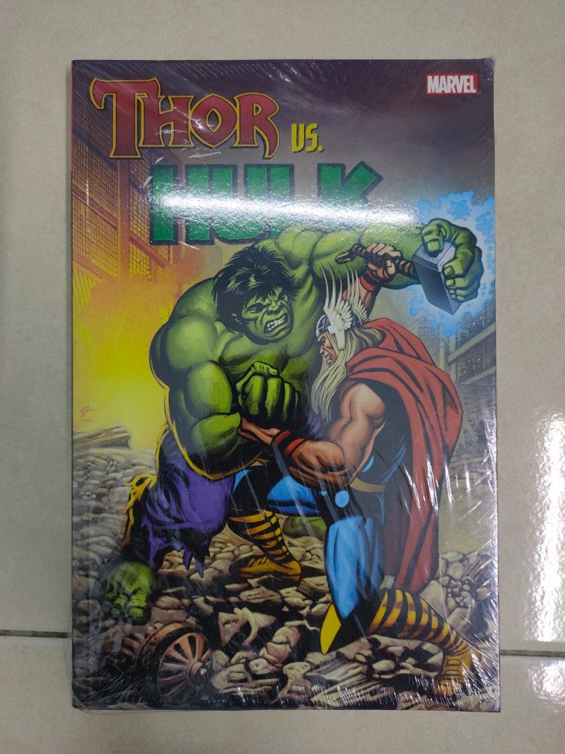 [ Marvel Comics ] Thor vs Hulk by Jeff Youngquist, Hobbies & Toys ...