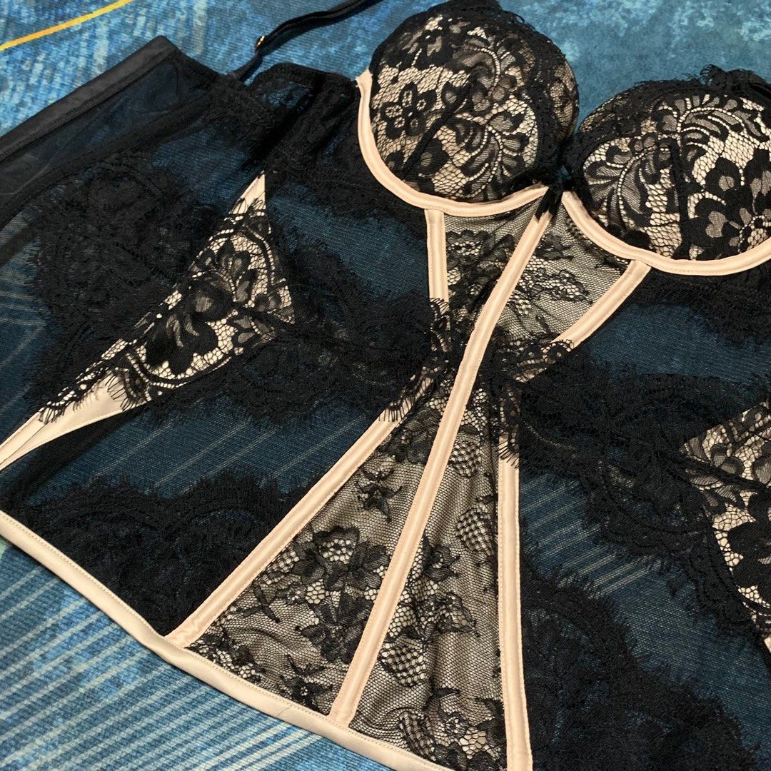 Ann summers black lace bustier corset basque on Carousell