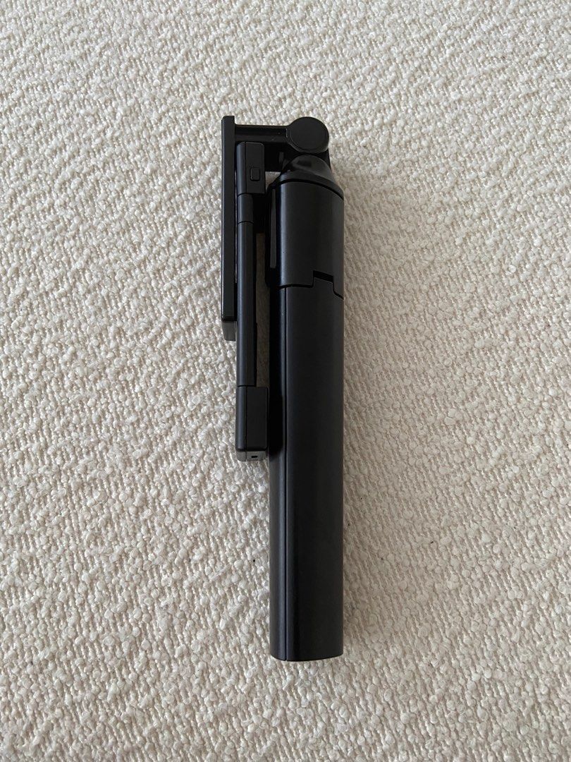 Assorted Tripods (Bundles), Photography, Photography Accessories ...