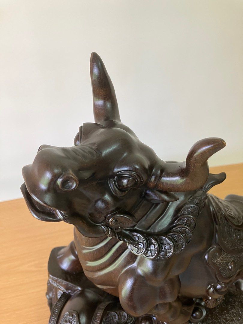 Auspicious Fortune Ox Statue, Hobbies & Toys, Memorabilia ...