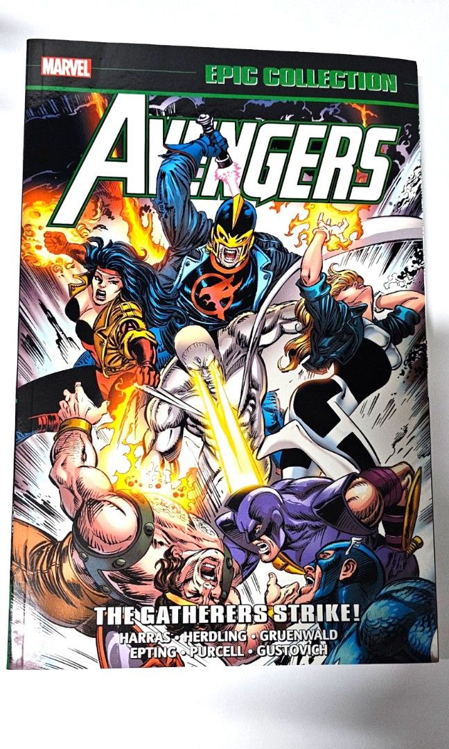 AVENGERS Collection Obsession Gatherers Strike Hulk Ghost of the Past ...