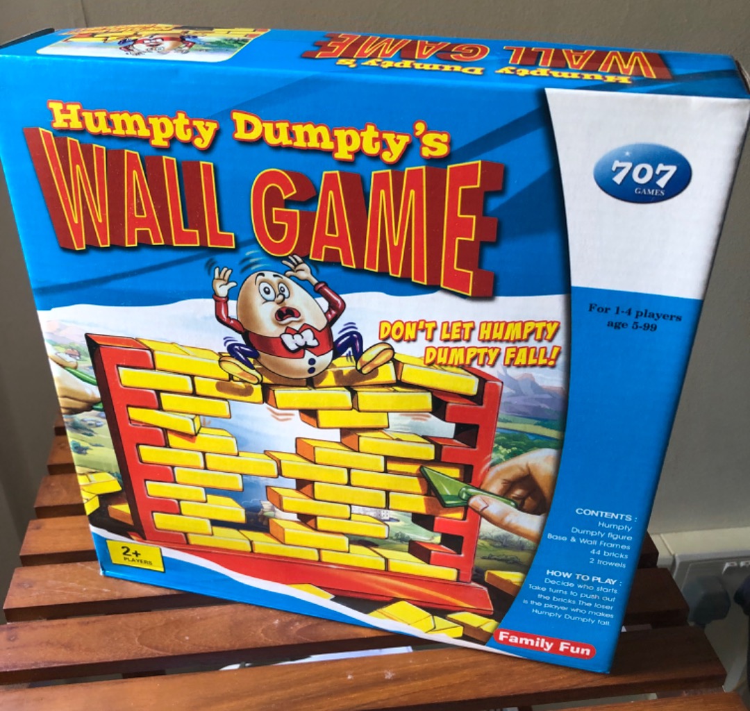 [Brand New] BNIB Family Fun Indoor Game Humpty Dumpty Wall Game ...