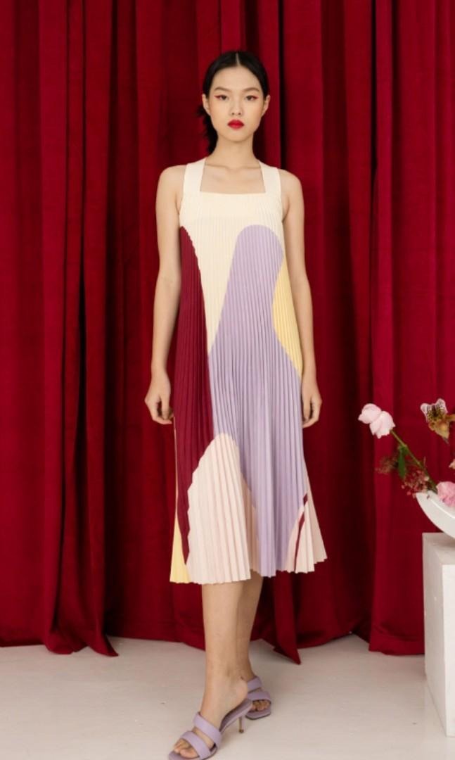 Claude Kimo Dress (Lunar Prints), Women's Fashion, Dresses & Sets ...