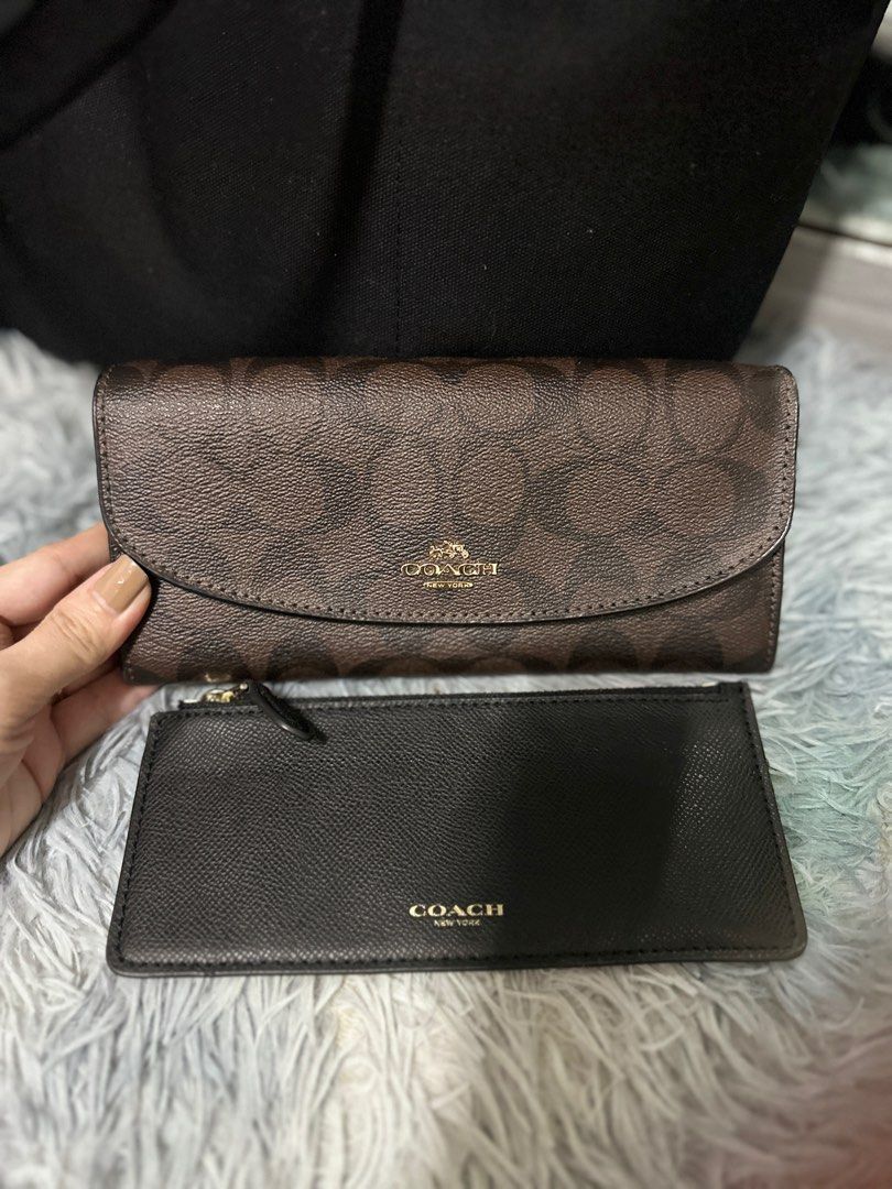 Coach Envelope 2in1 Long Wallet on Carousell
