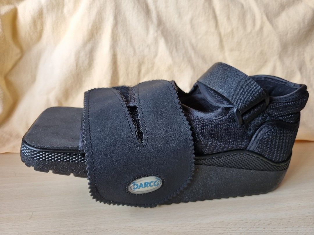 Darco Shoe, Health & Nutrition, Medical Supplies & Tools on Carousell
