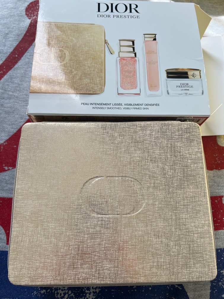 Dior Prestige gold zip box, Women's Fashion, Jewelry & Organisers ...
