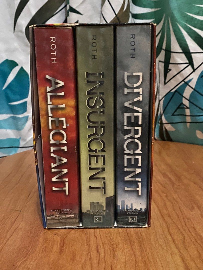 Divergent Book Series Trilogy by Veronica Roth (Divergent, Insurgent ...
