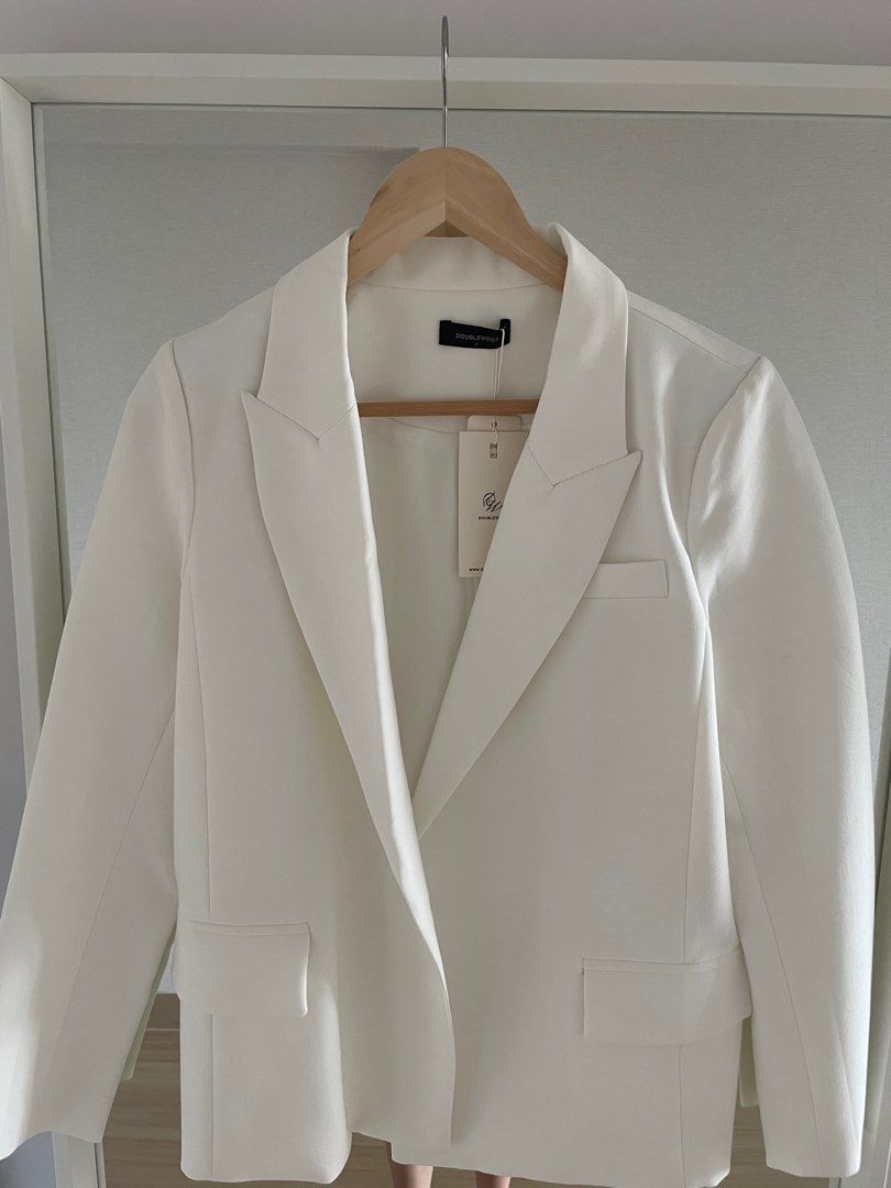 Double woot white blazer, Women's Fashion, Coats, Jackets and Outerwear ...