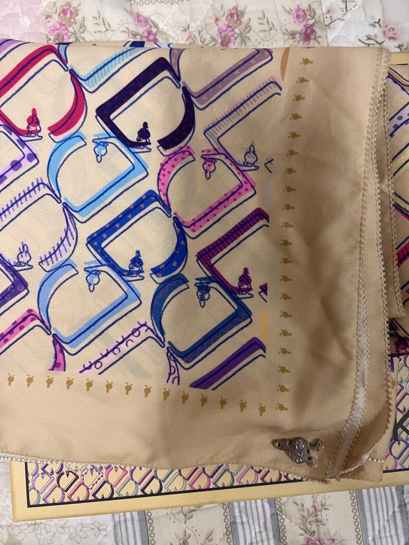 Duckscarve monogram, Women's Fashion, Muslimah Fashion, Hijabs on Carousell