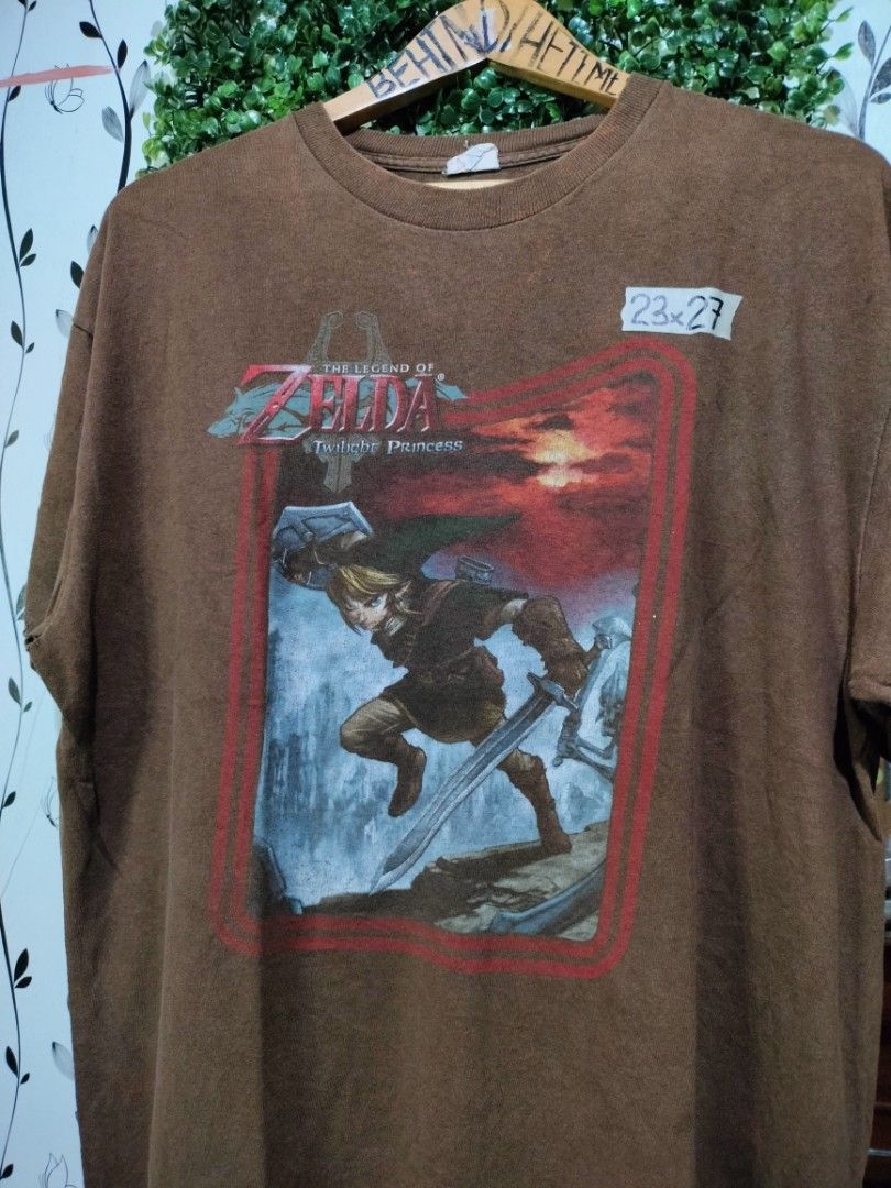 Early 2000s Legends of Zelda tee on Carousell