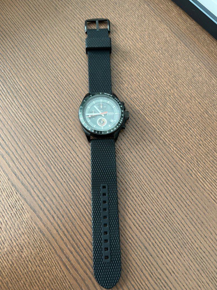 Fossil green chronograph rubber strap, Luxury, Watches on Carousell