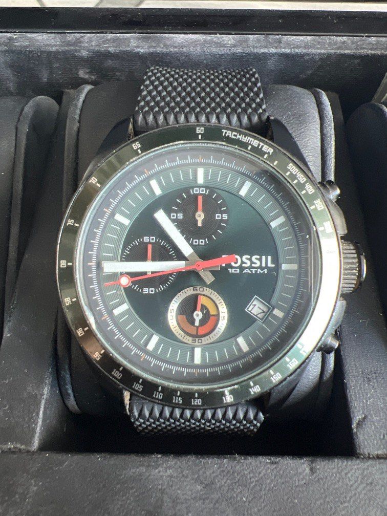 Fossil green chronograph rubber strap, Luxury, Watches on Carousell