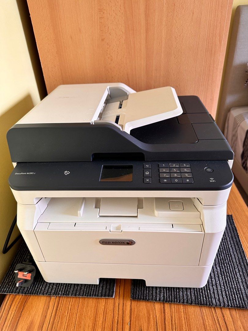 Fuji Xerox multi printer with feeder and wireless print using app ...