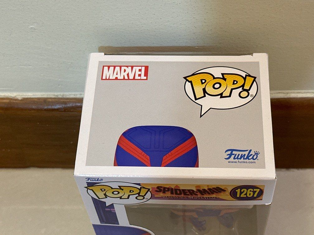 Funko Pop #1267 - Spider Man Across the Spiderverse - SPIDER MAN 2099 ...