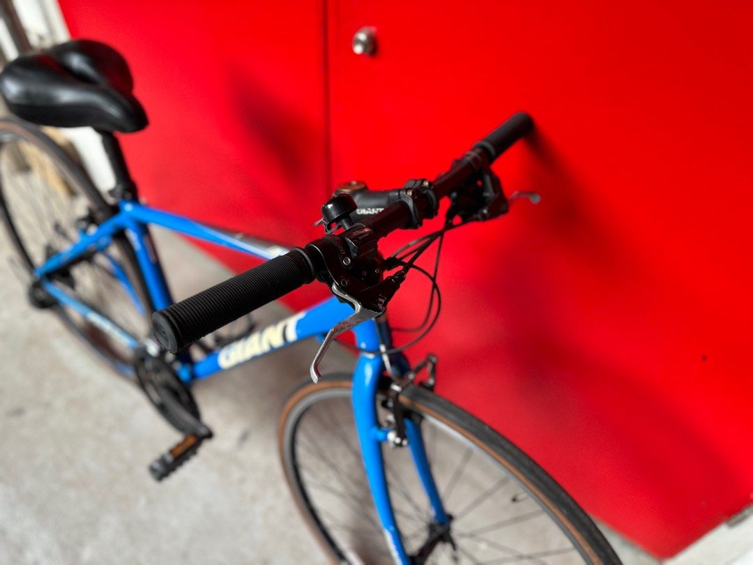 Giant FCR 3100 hybrid gravel road bike, Sports Equipment, Bicycles ...