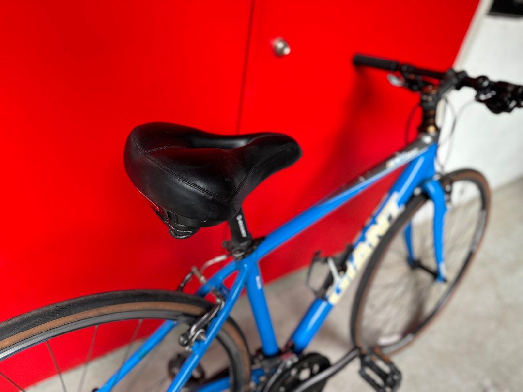 Giant FCR 3100 hybrid gravel road bike, Sports Equipment, Bicycles ...