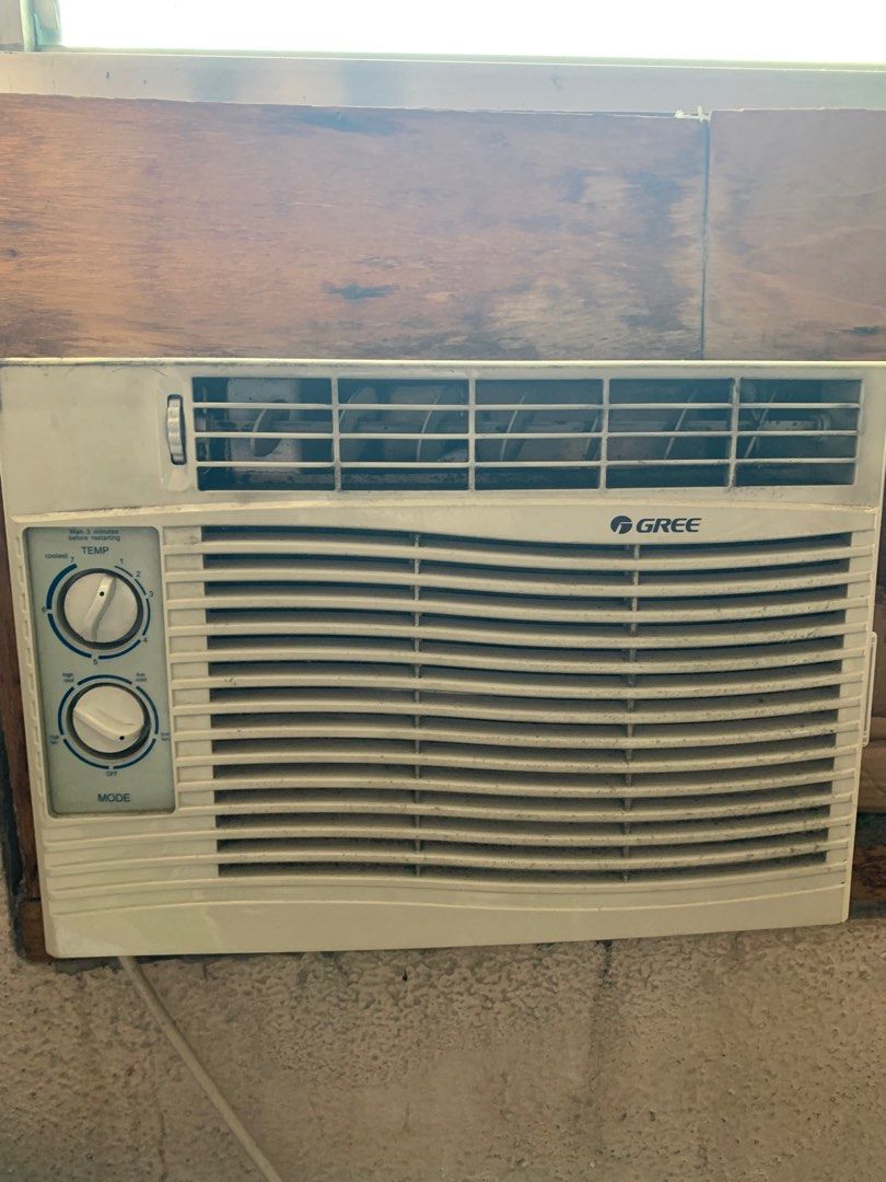 Gree Window type Aircon 0.5 hp, TV & Home Appliances, Air Conditioning ...