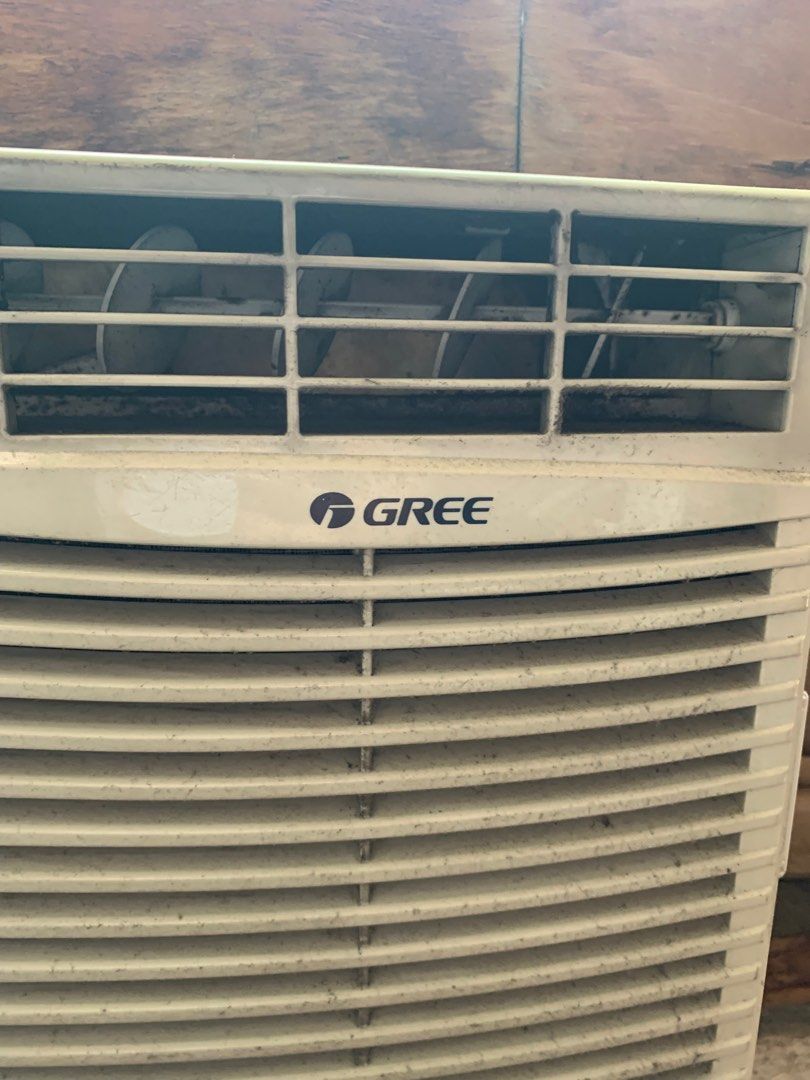 Gree Window type Aircon 0.5 hp, TV & Home Appliances, Air Conditioning ...