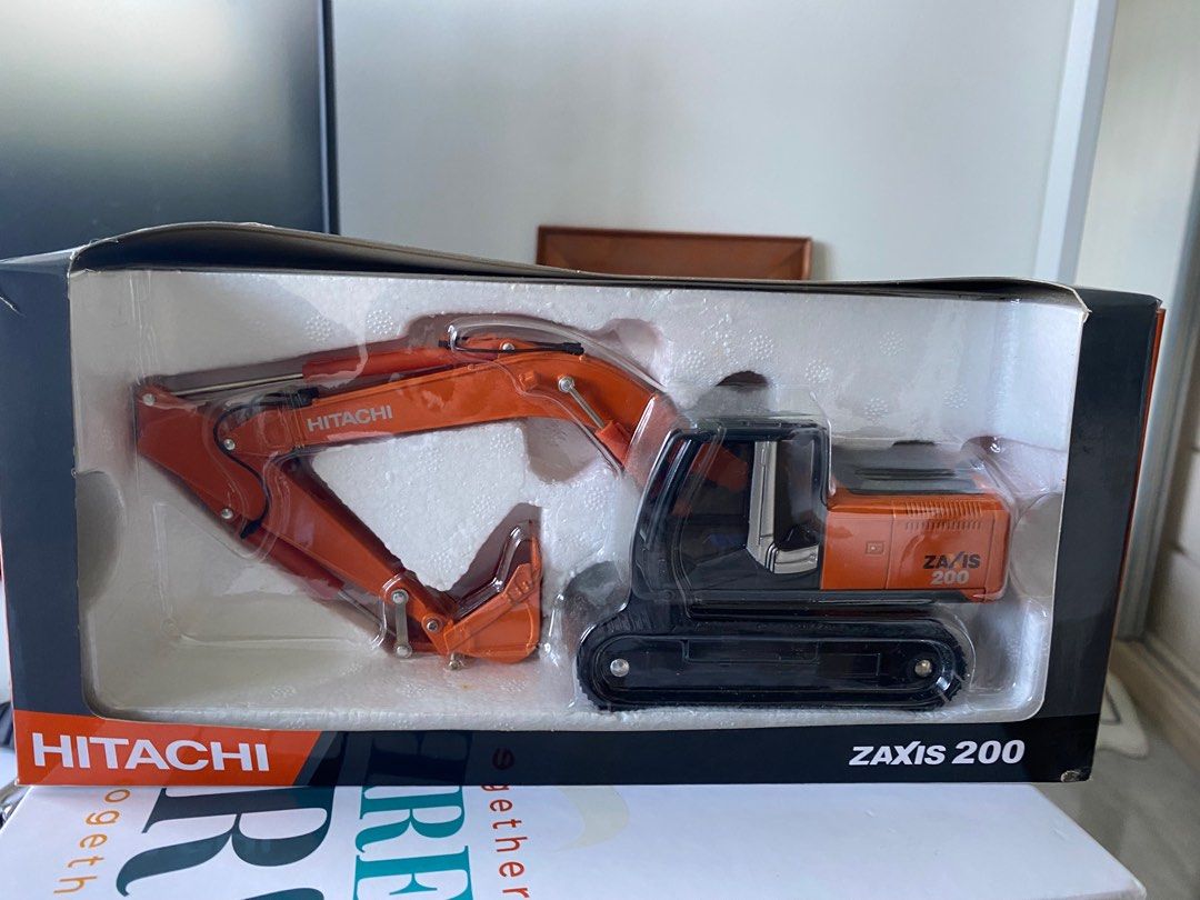 Hitachi Zaxis 200 , toy truck, Hobbies & Toys, Toys & Games on Carousell