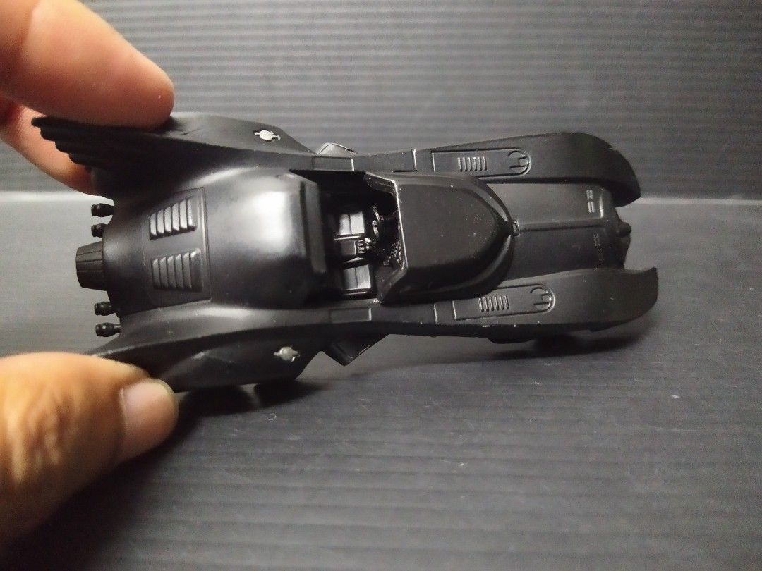 Hotwheels BATMAN 1989 BATMOBILE RARE 1:50 SCALE COLLECTIBLE DIORAMA ...