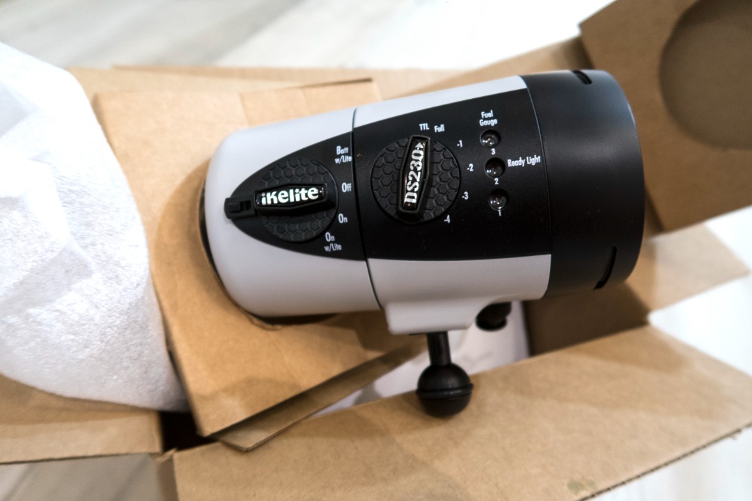 Ikelite DS230 Strobe with Battery Pack & UK Charger, Photography ...