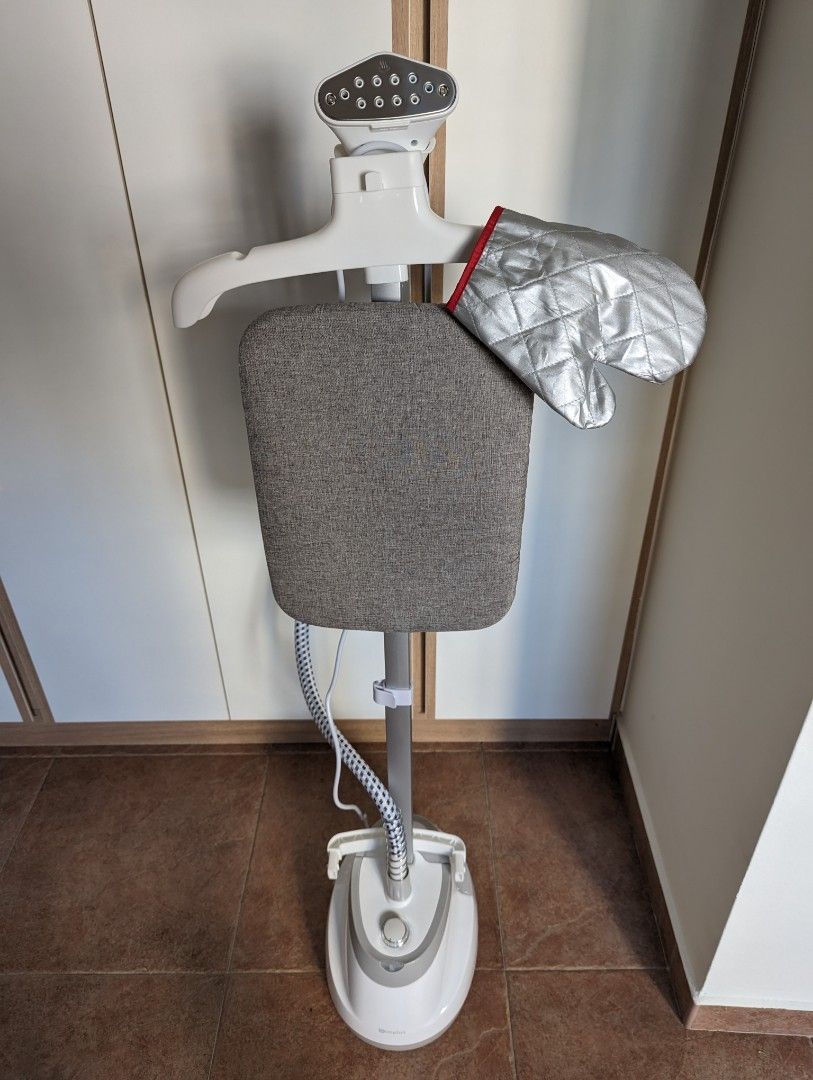 Must Go! Iron Steamer - Simplus Garment, TV & Home Appliances, Irons ...