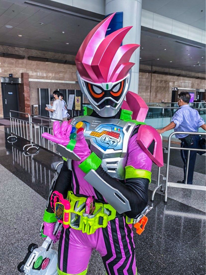 Kamen rider Exaid cosplay 皮套 (幪面超人）, 興趣及遊戲, 玩具 & 遊戲類 - Carousell