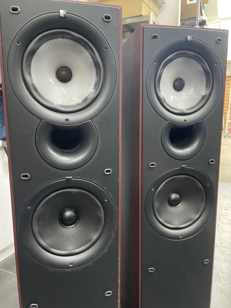 KEF Q55 Floorstand Speakers, Audio, Soundbars, Speakers & Amplifiers on ...