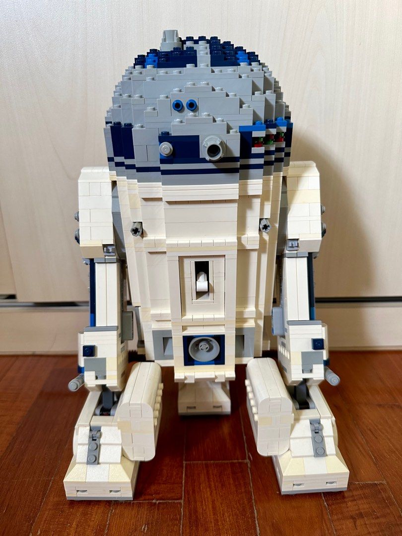 LEGO Star Wars UCS R2-D2 10225, Hobbies & Toys, Toys & Games on Carousell