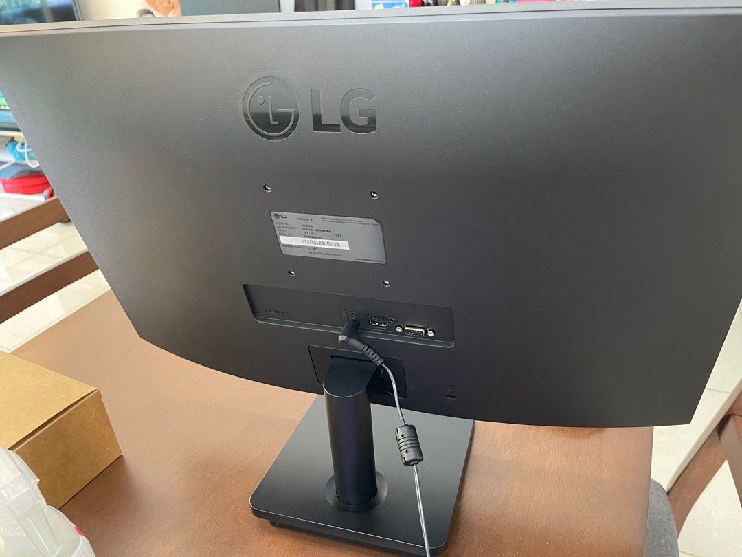 LG 24” Monitor MP400, Computers & Tech, Parts & Accessories, Monitor ...
