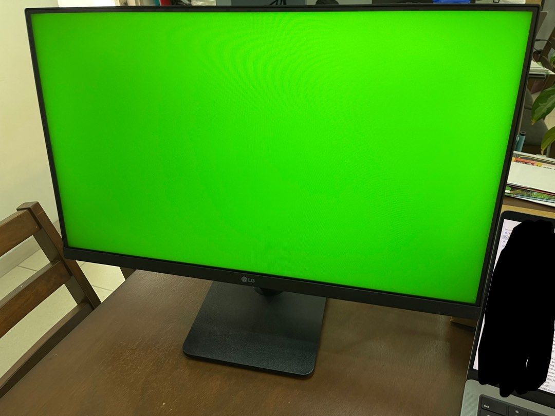 LG 24” Monitor MP400, Computers & Tech, Parts & Accessories, Monitor ...