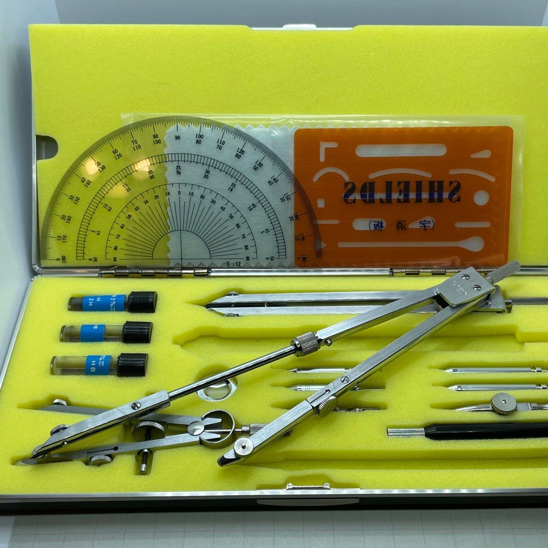 Lion brand compasses set Made in Japan, Hobbies & Toys, Stationery ...