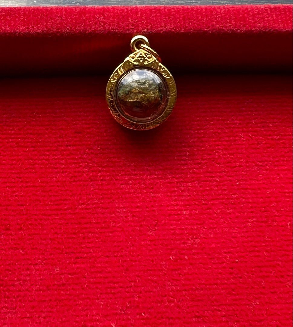 Lp Tim Loop Om (Mini Size) (龙婆添路翁), Hobbies & Toys, Memorabilia ...