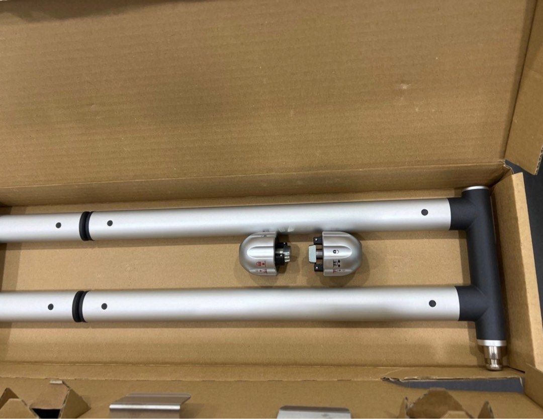 Mercedes Original Telescopic Frame / Original GLC 250 boot divider, Car ...