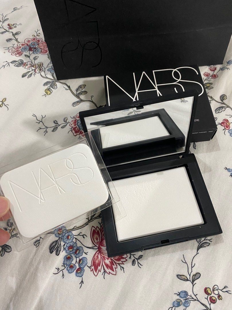 NARS Translucent Crystal Powder, Beauty & Personal Care, Face, Makeup ...