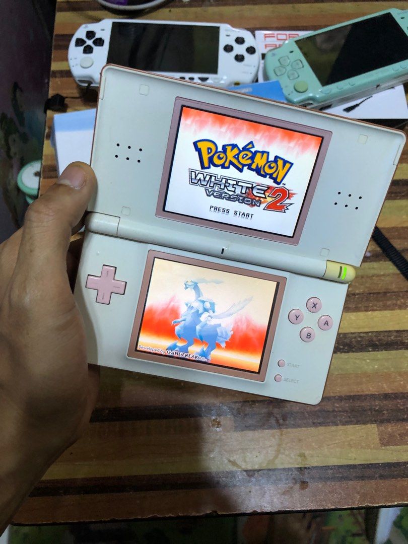 Nintendo ds lite pink, Video Gaming, Video Game Consoles, Nintendo on ...
