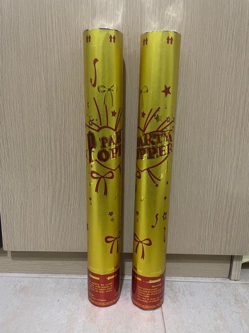 Party Poppers Gold, Hobbies & Toys, Stationery & Craft, Occasions ...