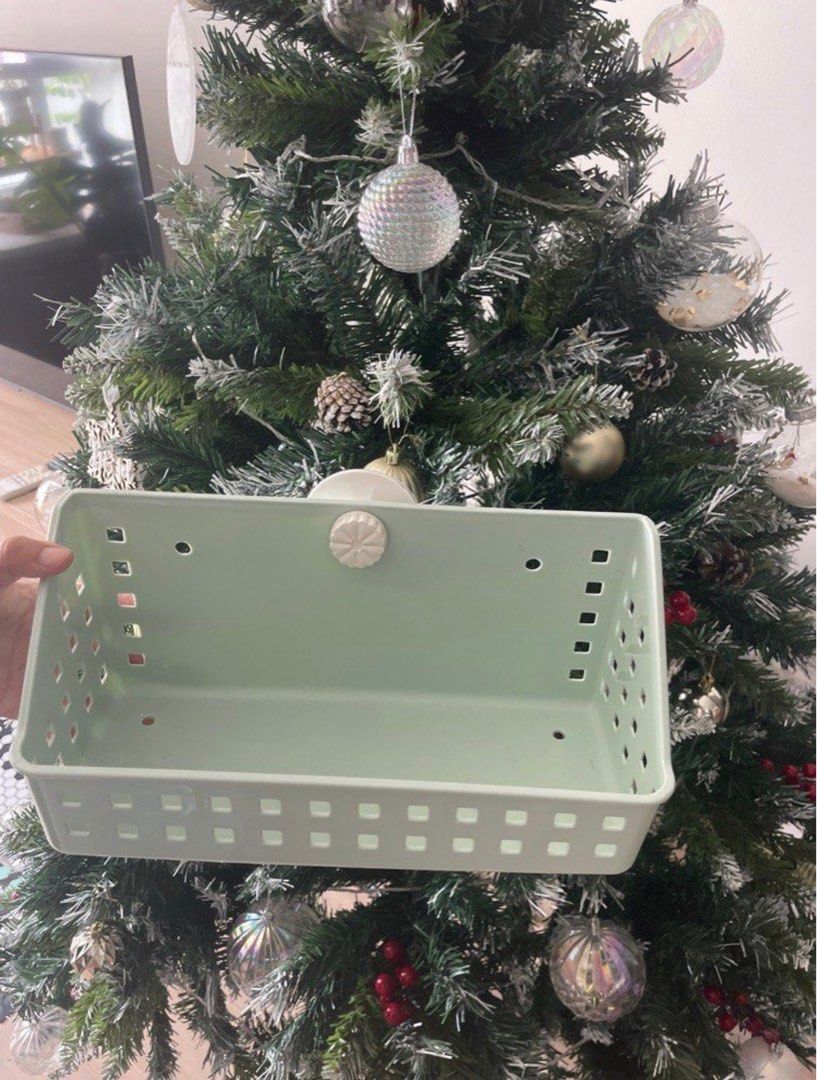 Rabbit grass rack , Pet Supplies, Homes & Other Pet Accessories on ...