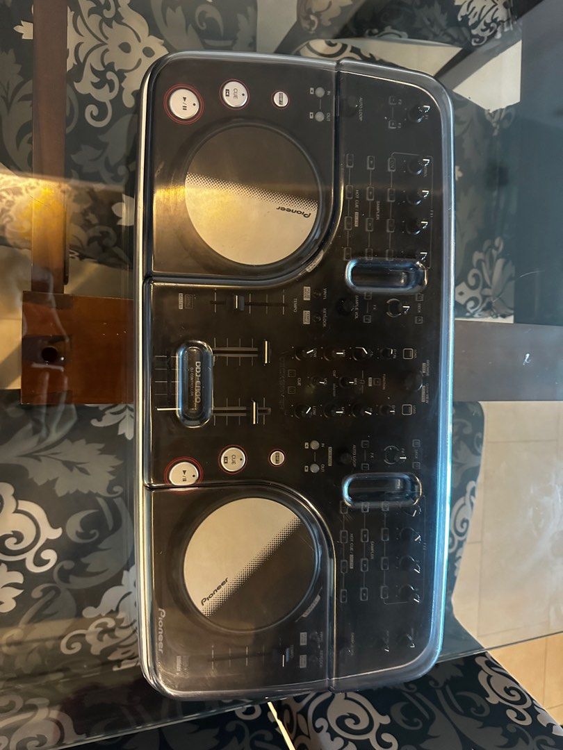 Pioneer DDJ Ergo - DJ Console, Hobbies & Toys, Music & Media, Music ...