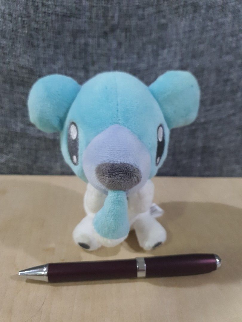 Pokemon Center Cubchoo plush 14cm, Hobbies & Toys, Toys & Games on ...