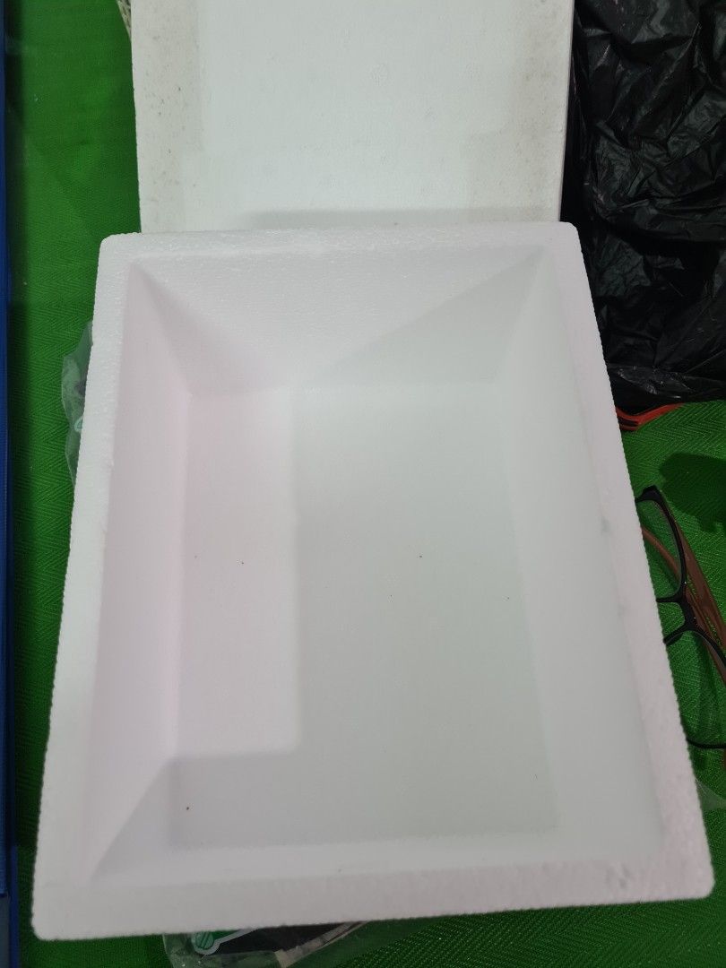Polystyrene Box / Tong Ais (Picnic Box/ Mini Box/Star Box), Furniture ...