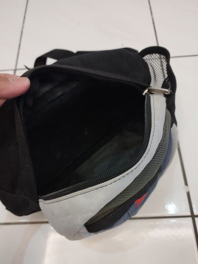 Pouchbag Treksta, Men's Fashion, Bags, Belt bags, Clutches and Pouches on Carousell