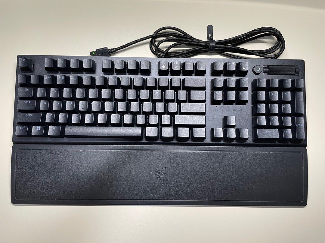 Razer Black Widow V3 mechanical gaming keyboard, Computers & Tech ...