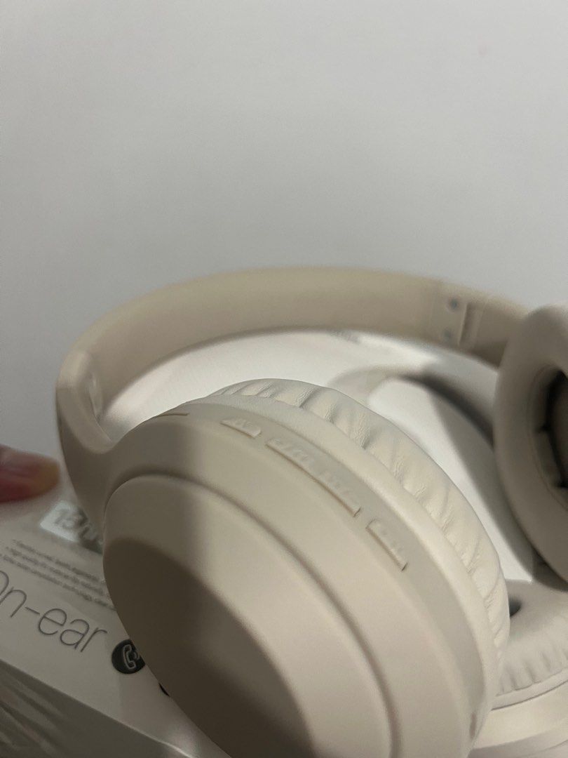 Rock Space O2 Wireless Headphone, Audio, Headphones & Headsets on Carousell