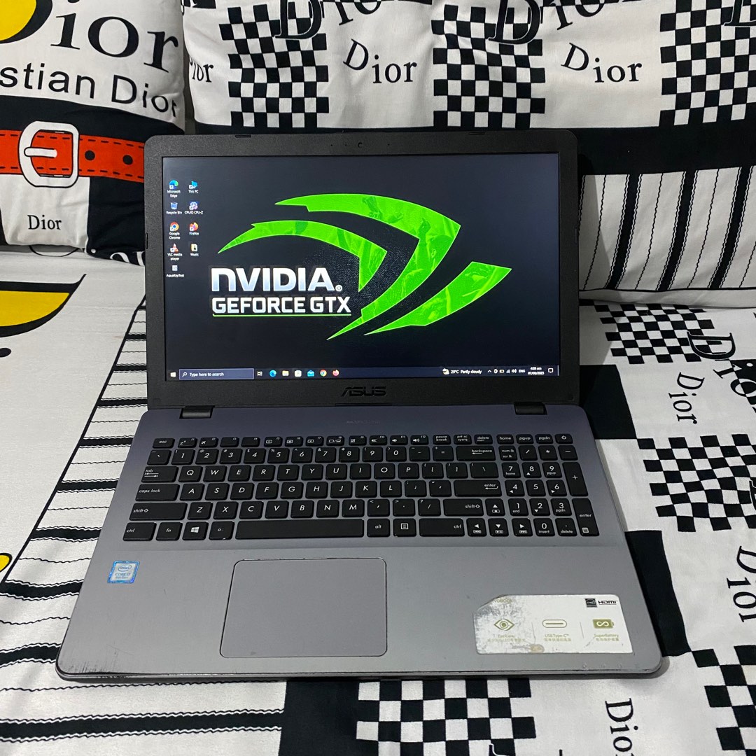 Rush! Asus Gaming i7 8th GEN 16GB RAM DDR4 256GB SSD 2GB Nvidia ...