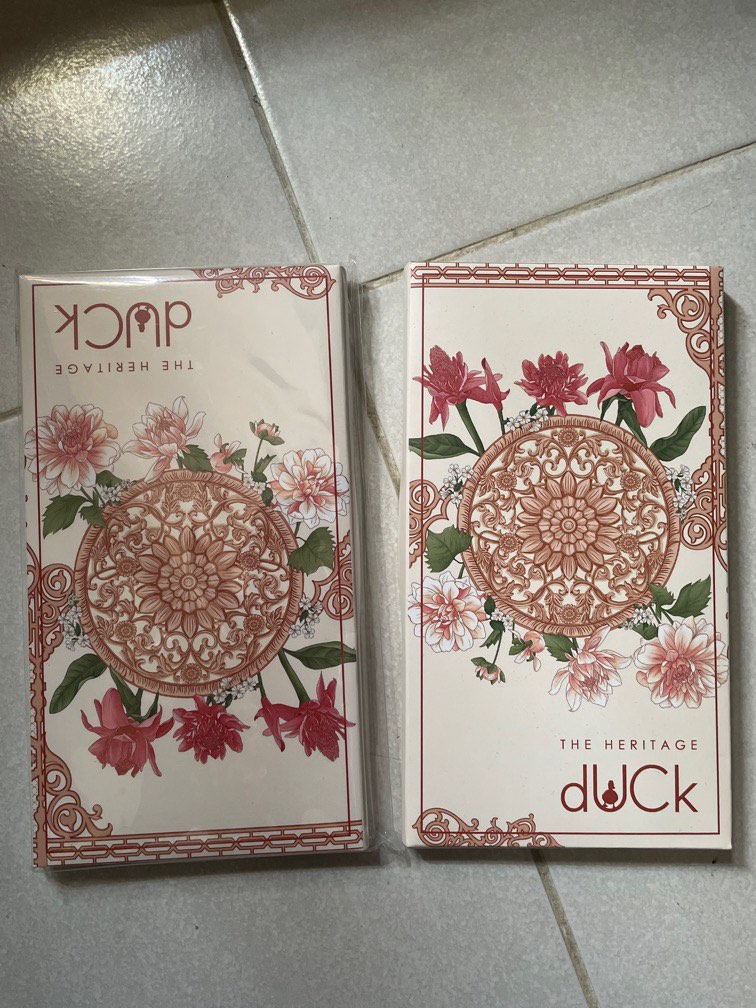 Sampul Raya The Heritage Duck, Hobbies & Toys, Stationery & Craft ...