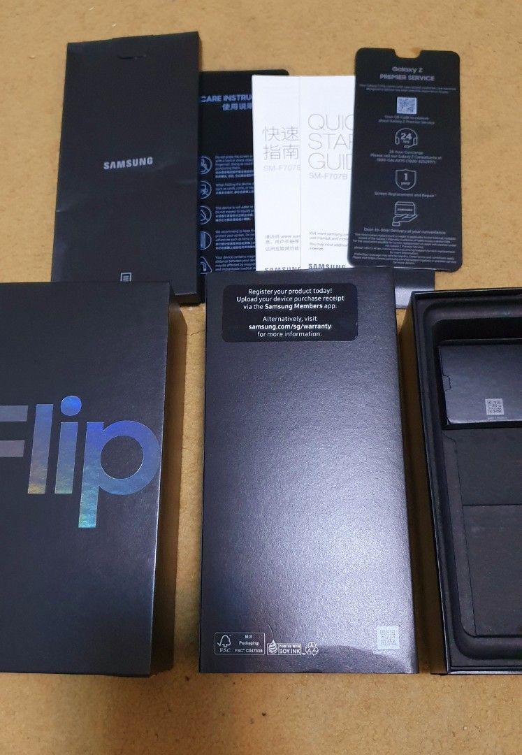 Samsung Z Flip 256GB box, Mobile Phones & Gadgets, Mobile Phones ...