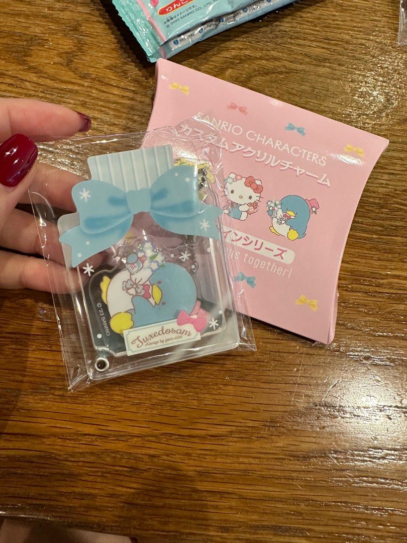 Sanrio Acrylic Keychain Tuxedo Sam, Hobbies & Toys, Memorabilia ...