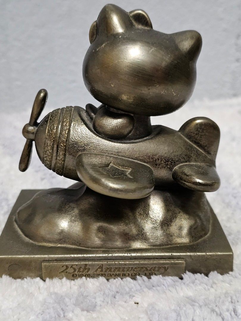 Sanrio Hello Kitty Pilot Bronze Figure on Carousell